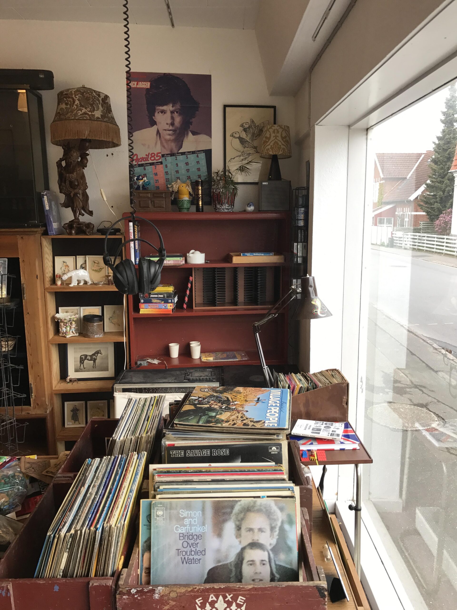 Købes: Gamle LP-plader på vinyl - Borydning Danmark